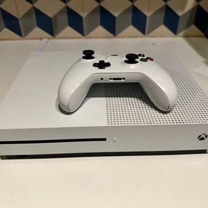 Microsoft Xbox Series S 1TB 1TB Carbon Black | Skroutz.gr