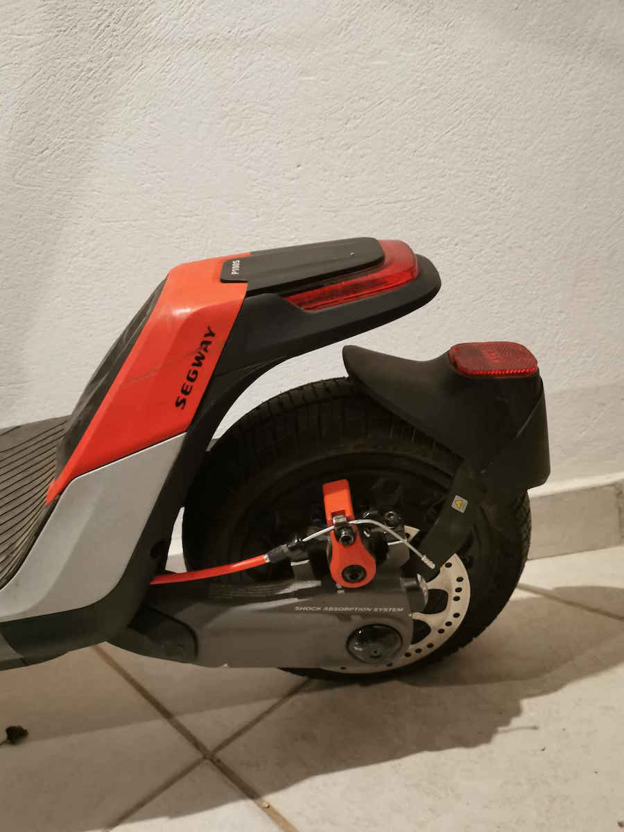 Segway Ninebot P100SE Ηλεκτρικό Πατίνι με 25km/h Max Ταχύτητα και 100km ...