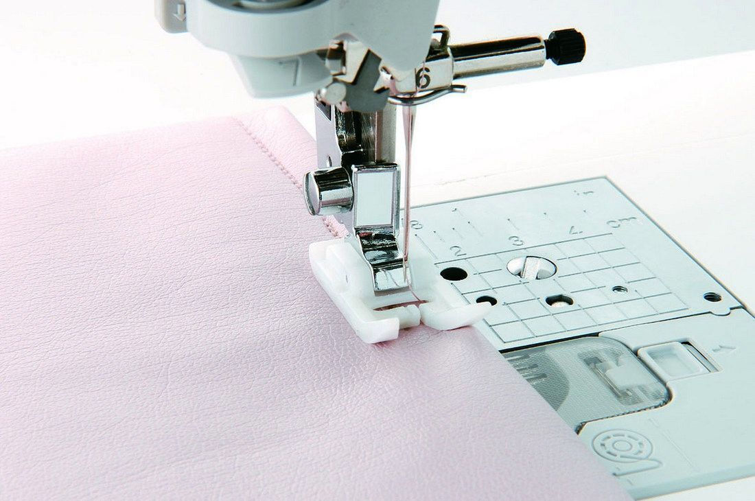 Non-stick Presser Foot F007n Xc1949052 Bsm Brother Computerized Sewing ...