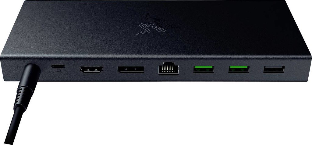 Razer USB 4 Dock USB-C Docking Station mit HDMI/DisplayPort 4K PD ...
